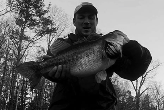 Winter Jig Fishing, Fish Cold Waters with these Winter Bass Tactics ...